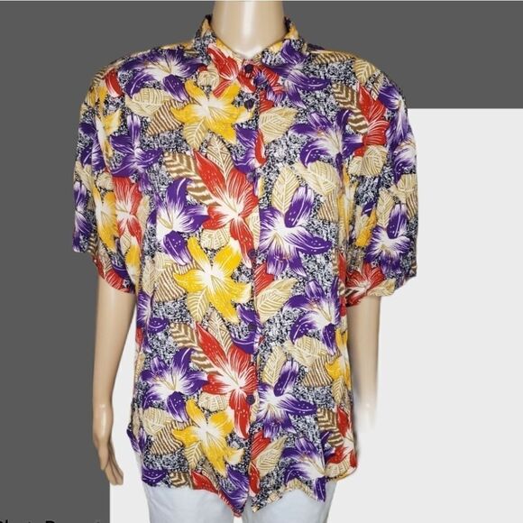 Melrose | Tops | Vintage 8smelroserayon Floral Blouse | Poshmark